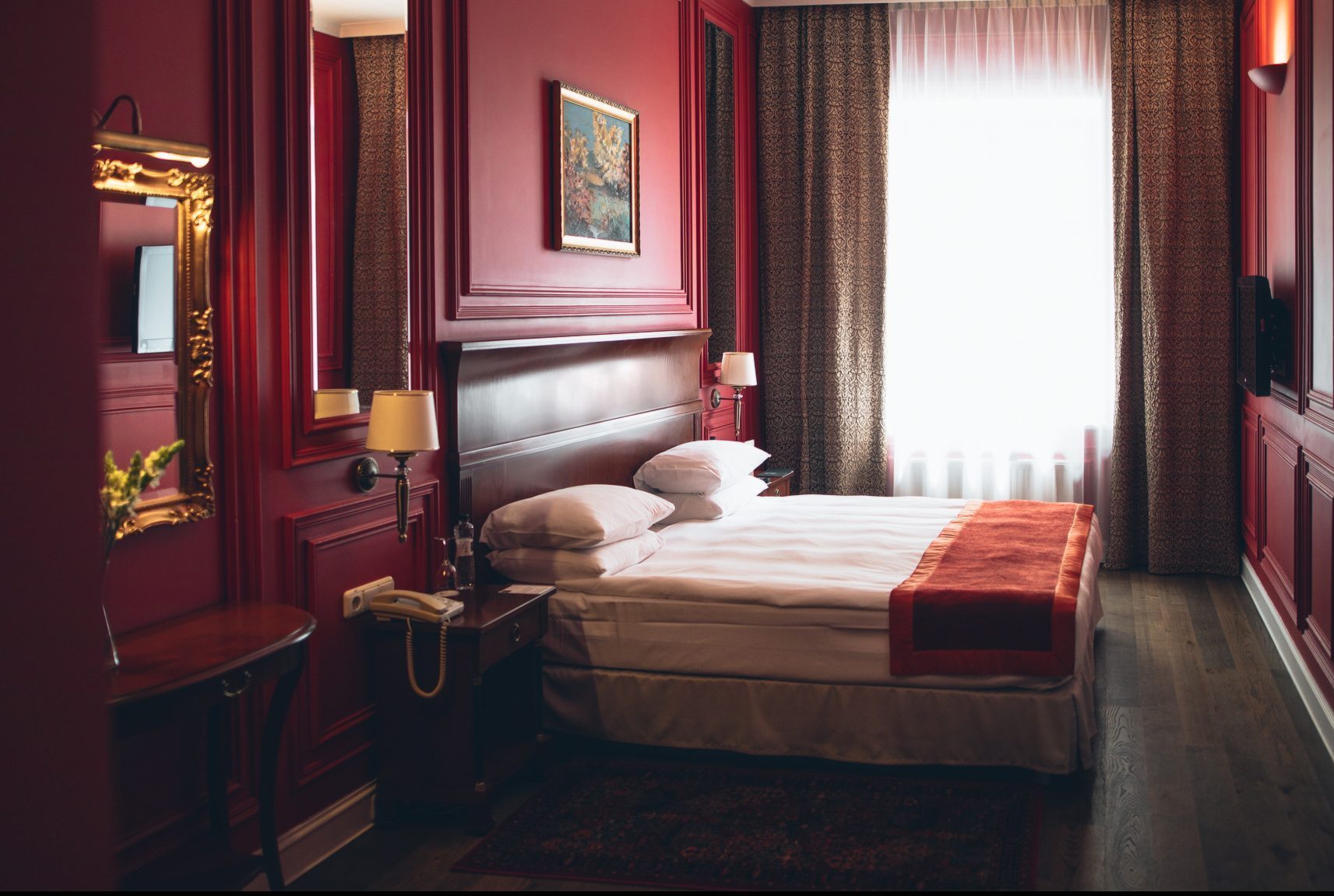 Cozy - Leopolis Hotel - In the heart of Lviv